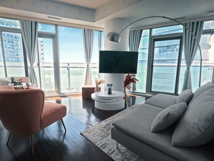 Deluxe Toronto Suite With Cn Tower/lake Views - Toronto