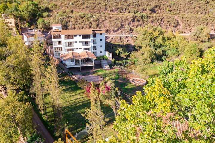 Valles Apartamentos Ecológicos - Urubamba