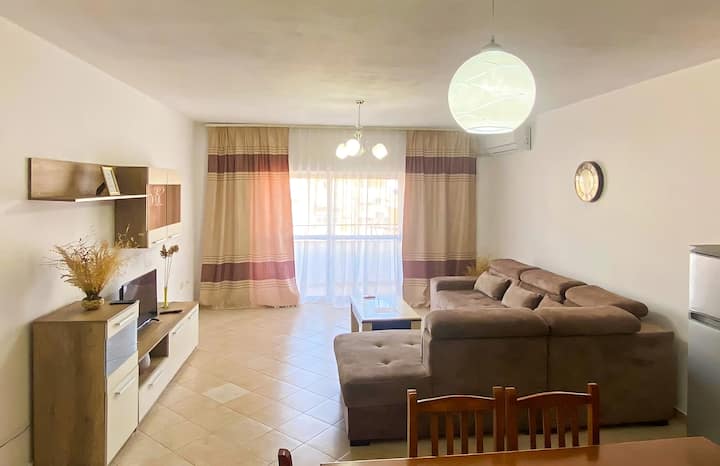 2 Bedrooms - Aldo Apartment - 地拉那