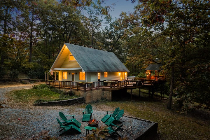 Woodland Magic Hot Tub W/firepit - Virginia
