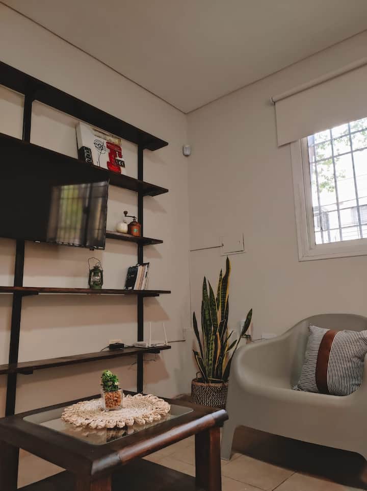 Duplex En Capital, Con Estacionamiento Privado - Mendoza