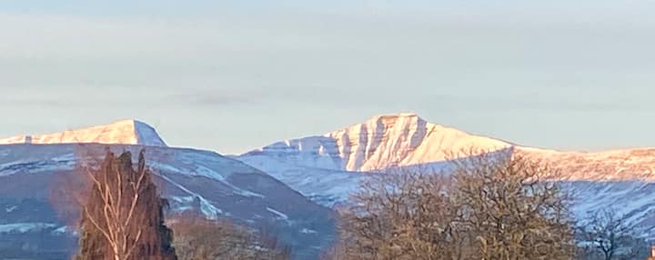 Mountain Suite, Stunning Views, Beacons - Brecon
