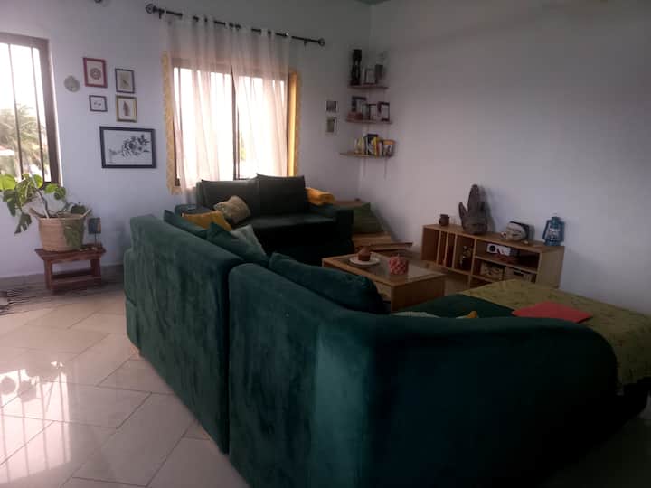 Chambre D'hôtes Chez Un Artiste - Cotonou