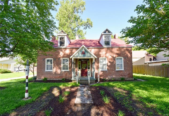 The Bloom House - Hermann, MO