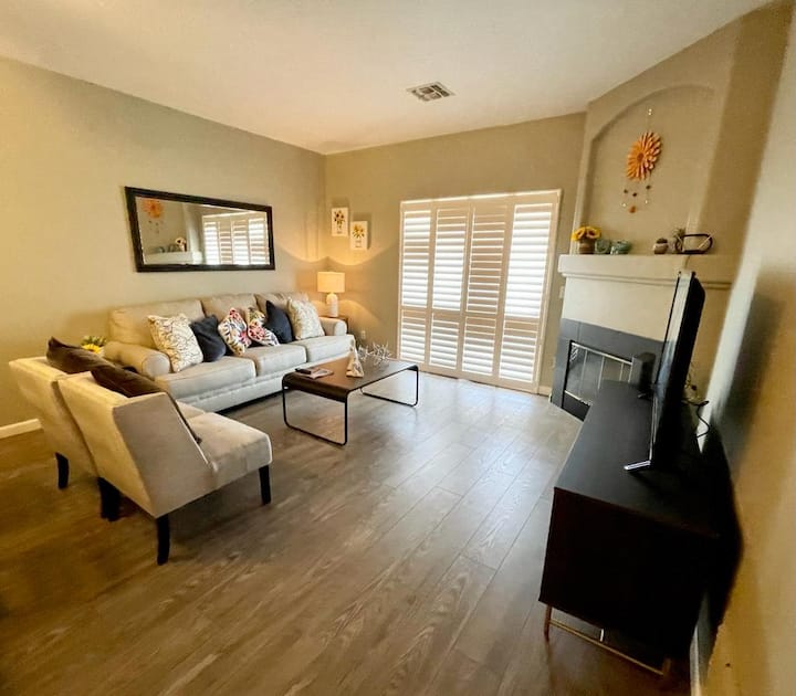 Ideal Home For You 2 Bedroom 2 Bath - Tucson, AZ