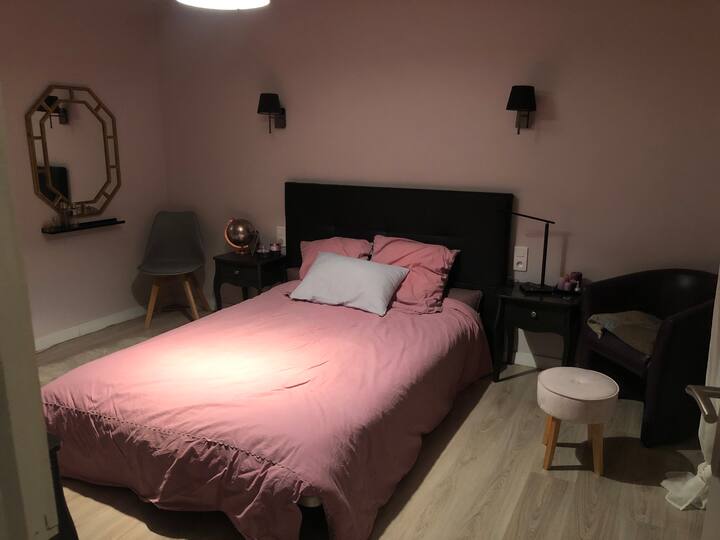 Agréable Chambre D'hôtes Avec Piscine Et Spa - Ille-sur-Têt