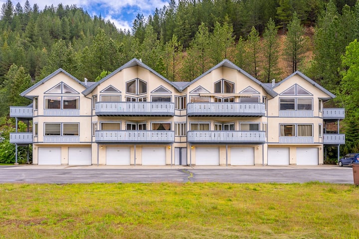 Hot Tub + Views | 3bdrm Silver Mtn Ski/bike Condo - Kellogg, ID