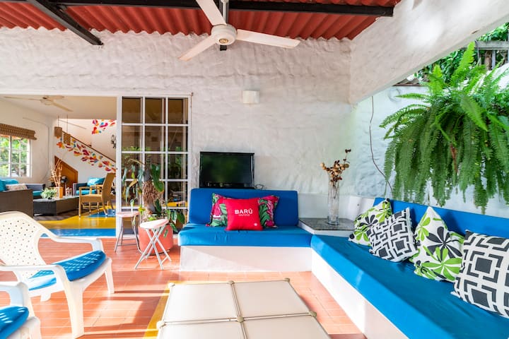 Alegre Villa En Pueblo Pescadores - Santa Marta