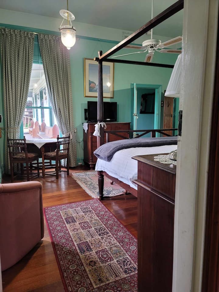Fremantle Heritage Home By The Beach - Coogee