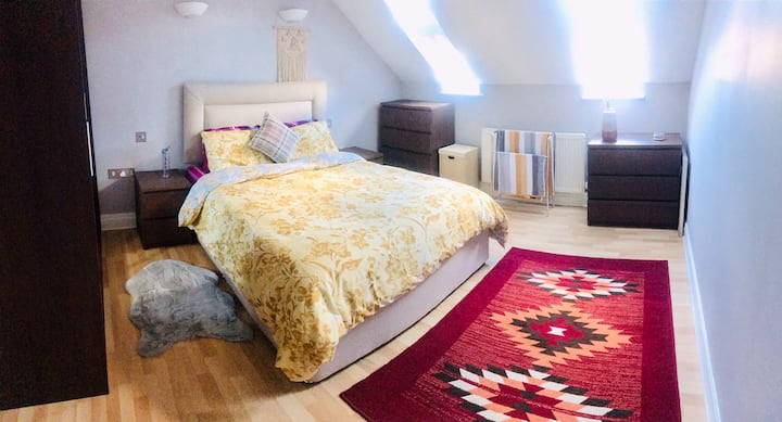 A Private Cozy Room - Birkenhead