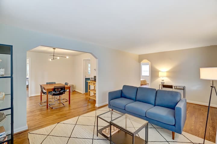 The Blue Bungalow - Cincinnati