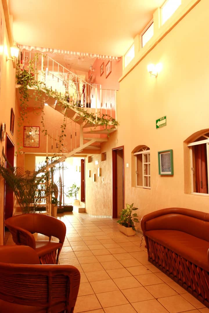 Residencia Completa Hasta Para 16 Persona - Guadalajara