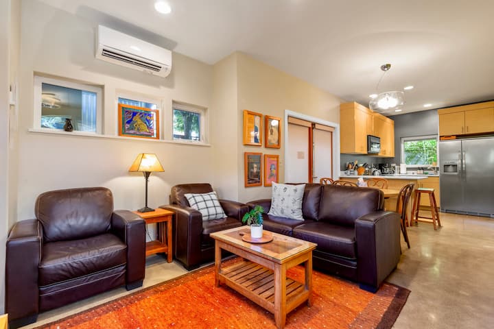 Cozy & Peaceful  2b2.5b South Seattle House  W/ac - Seattle, WA