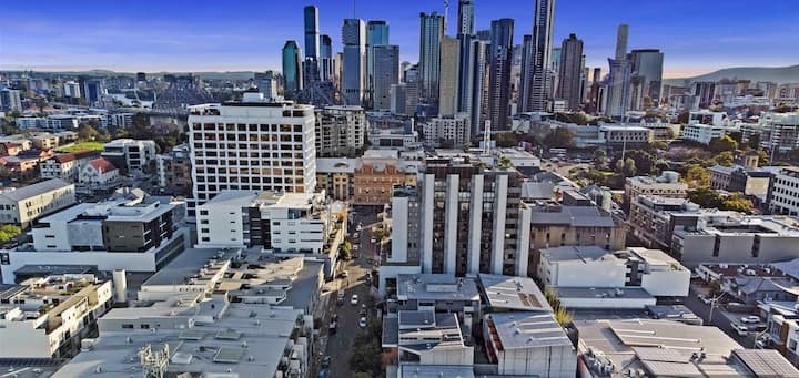 James Street Precinct- Close To Everything - Brisbane