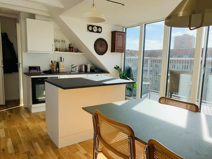 New And Central 2-room Apartment With Free Parking - Aarhus