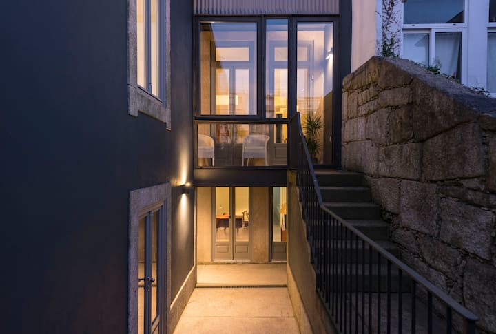 Habitat137 Garden-view 1-bedroom Apartment - Porto
