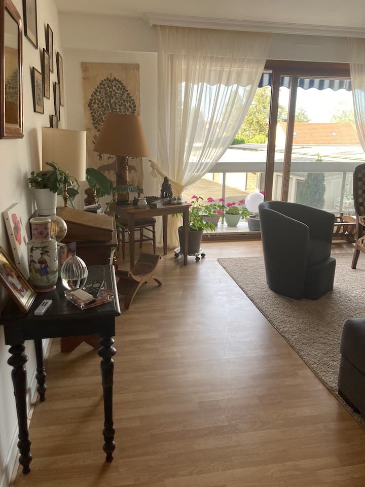 Superbe Appartement Avec Piscine - Châteauroux