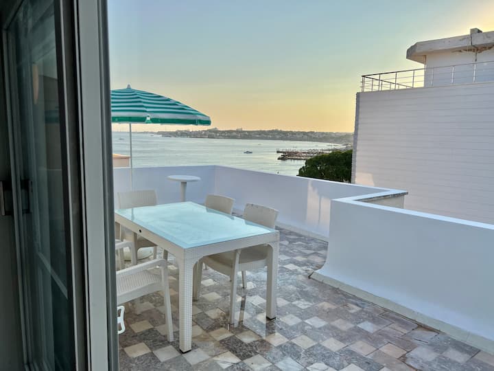 Traumwohnung Goldstrand Altinkum. Große Terrasse - Didim
