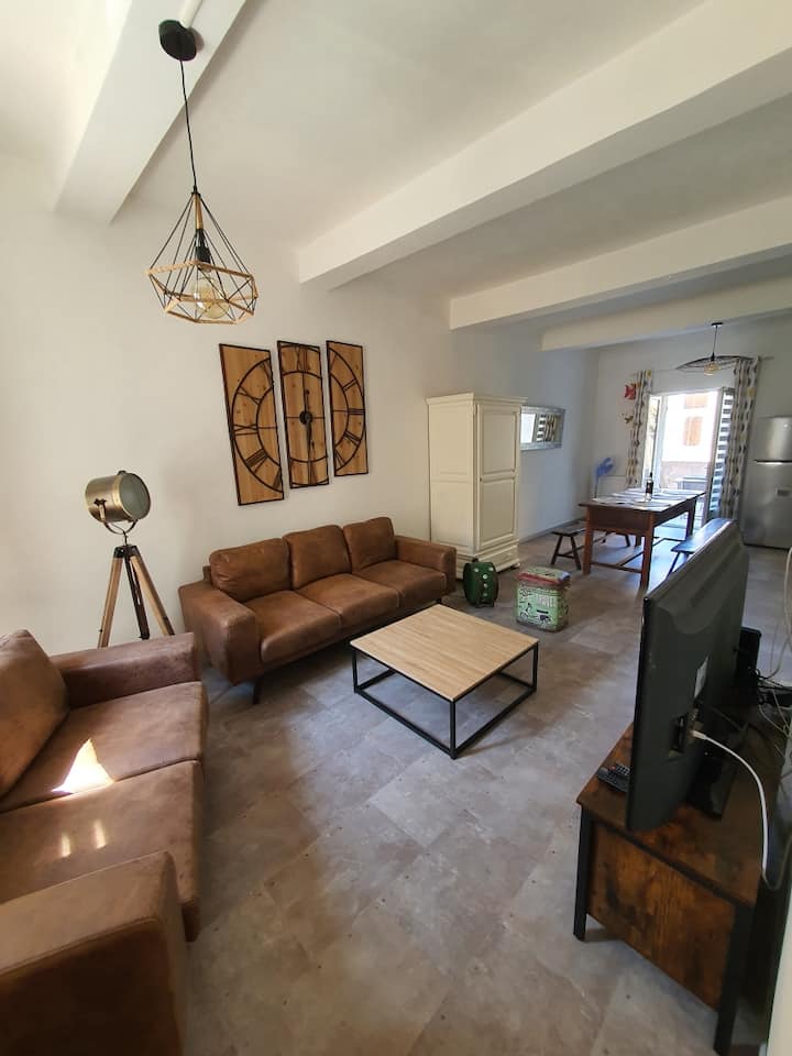 Superbe Appartement Au Calme Avec Parking Gratuit - Sigean