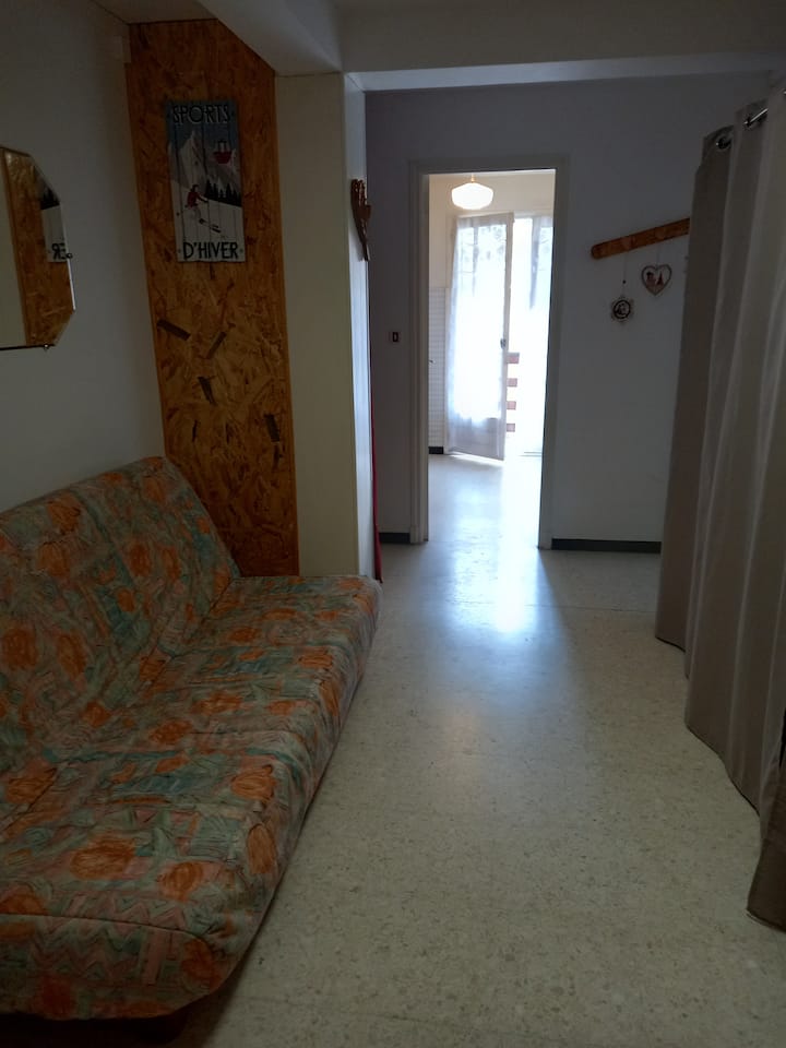 Appartement Central Pour 8 Personnes - Matemale