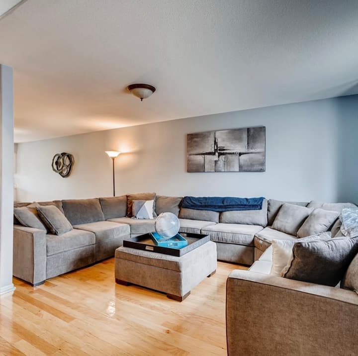 Charming Family Home With Cozy Retreat - Denver, CO