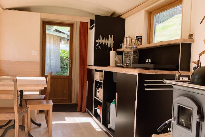 Tinyhome Hobbit - Sedrun