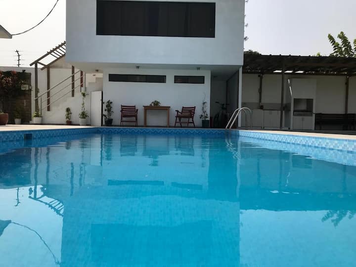 Casa Con Alberca En Cieneguilla - Pérou