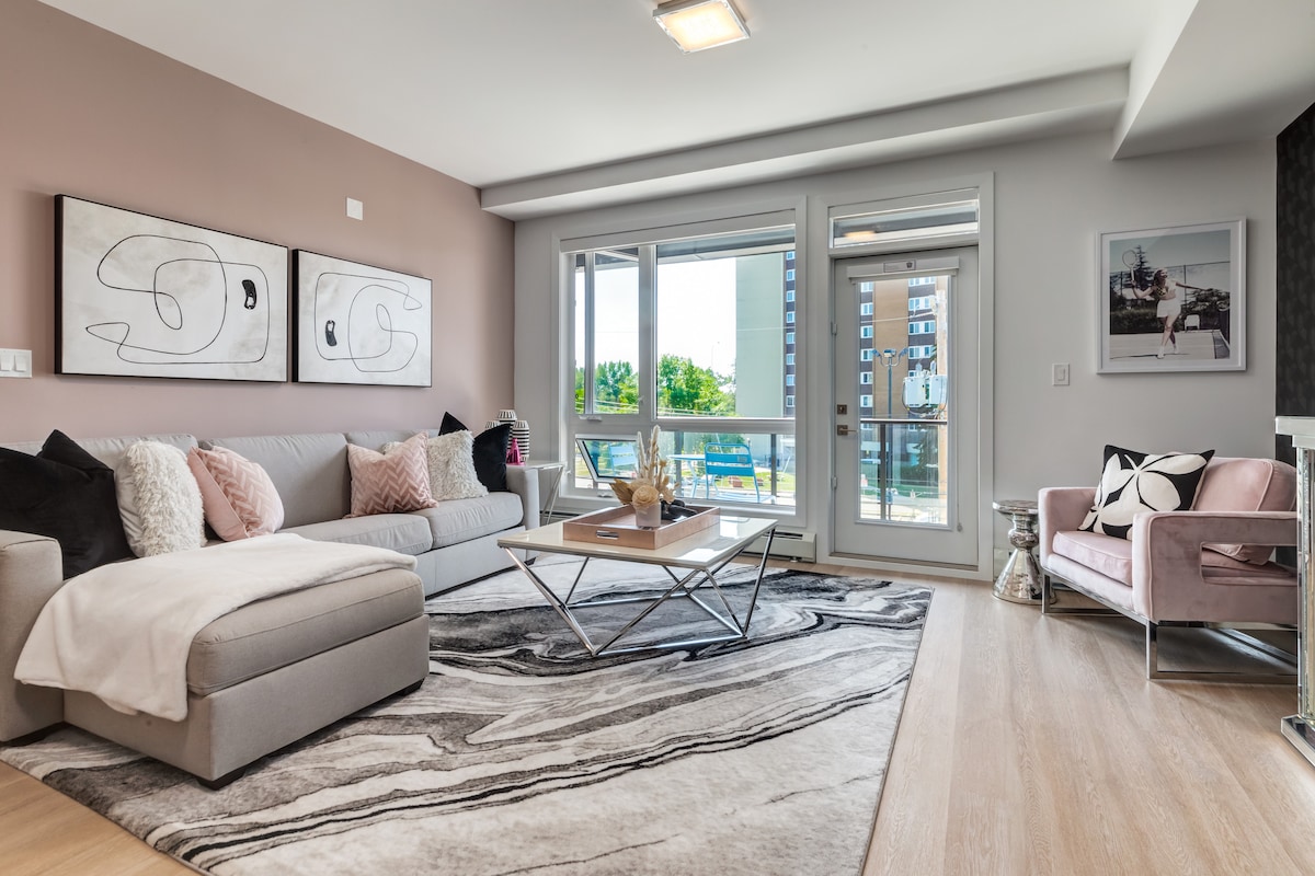 Modern 3BR unit in the heart of Calgary - Condominiums for Rent in ...