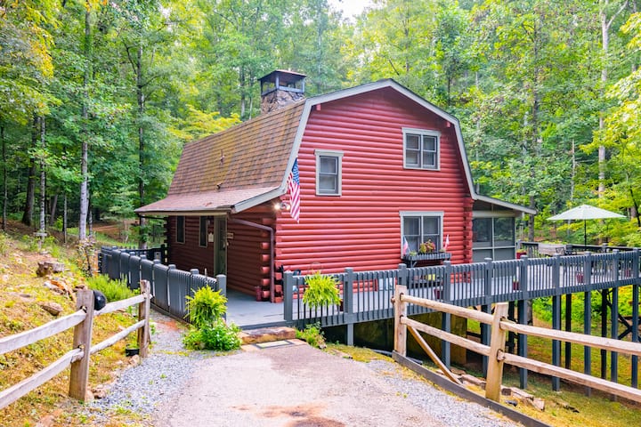 True Log Cabin, Peaceful, Secluded, Nature. - Sautee Nacoochee, GA