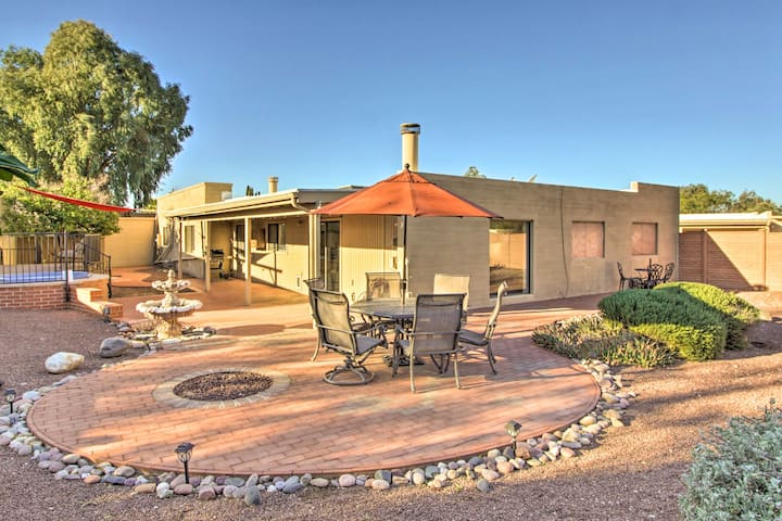 Fountain Park| Large Layout & Yard | Private Spa! - 투손