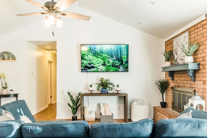 Cheerful 4 Bedroom Home In A Quiet Neighborhood - Norman, OK