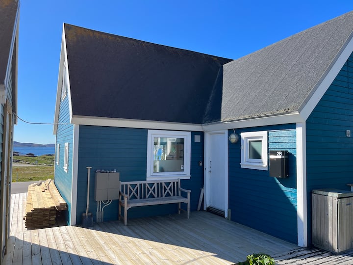 Lille Hus I Nuuk, Med Fantastisk Udsigt. - Groenlândia