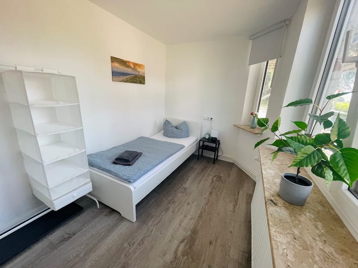 Gemütliche Monteur-/ferienwohnung Für 4 Personen - Brunsbüttel