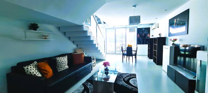 Loft Triplex Con Terraza San Chinarro - Madrid