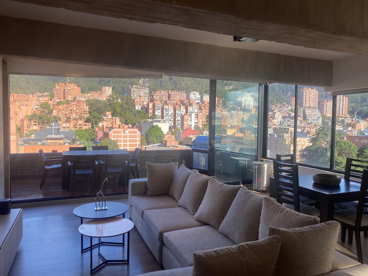 Spacious Penthouse Next To The Best Hotels - Bogotá