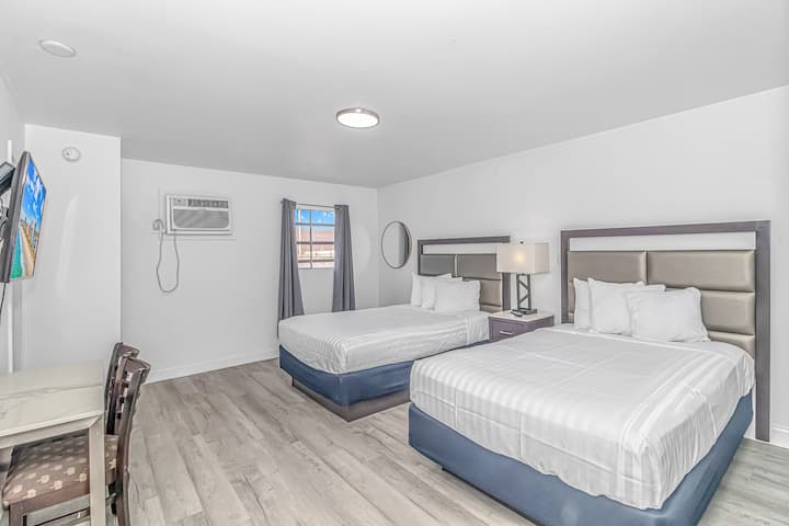 Sun Fun Double Room With Kitchen - Myrtle Beach, SC