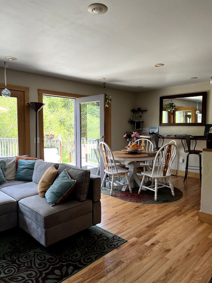 Caribou Creek Cottage - Nederland, CO