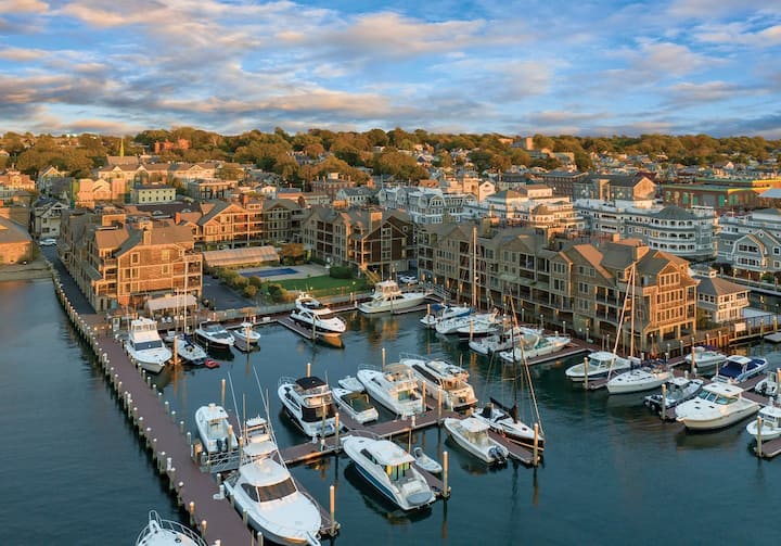 Newport Resorts - Newport
