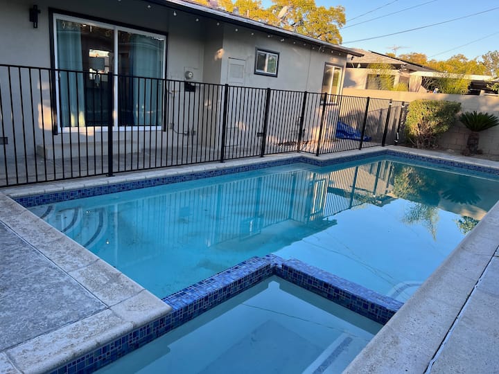Magicwayvillas + Herohouse+ Pool & Spa - Anaheim, CA
