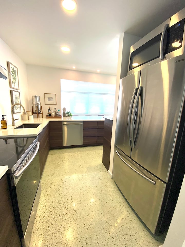 Poinciana Place - Serene 2br 2bath Home - Fort Myers, FL