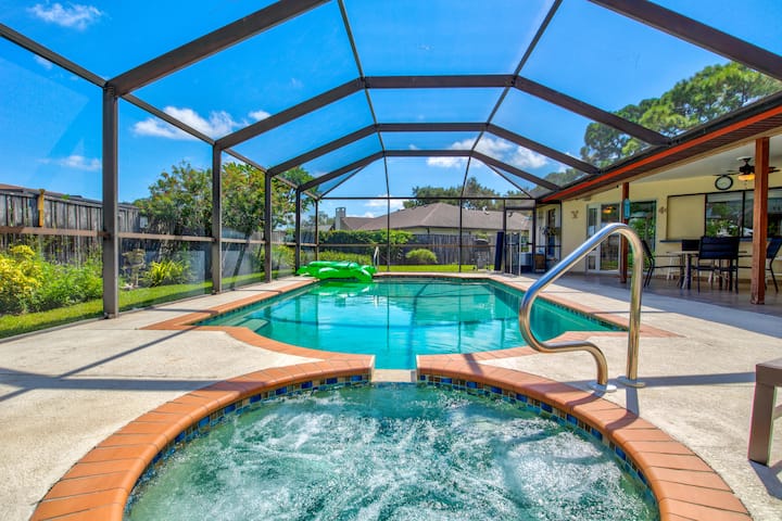 Coral Tides. Updated Pool Home 5 Mi To Anna Maria - Bradenton Beach, FL