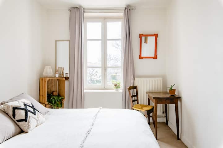 « Jasmin » Chambre Cosy Avec Accès Piscine - Anse
