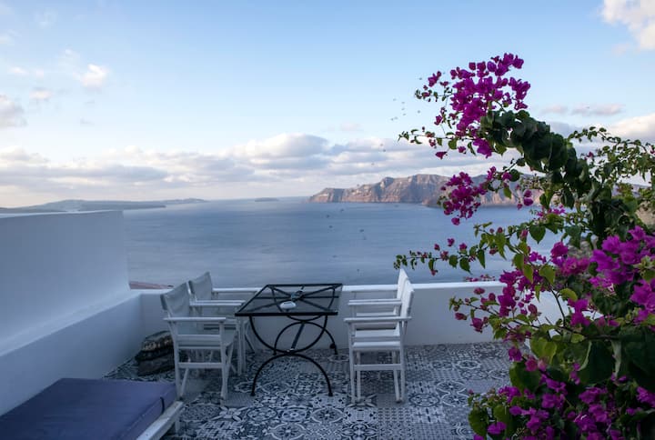 La View En Bleu - Oia