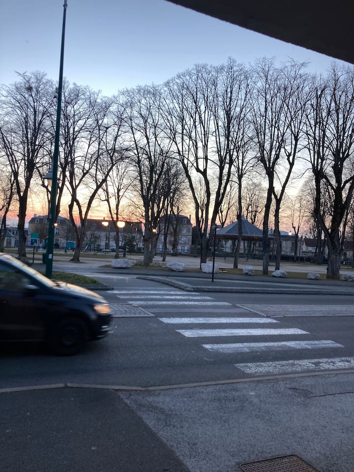 Belle Chambre à Proximité De La Ville - Chaumont