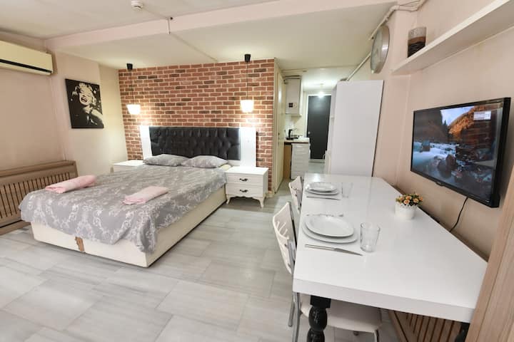 Comfortable Studio Apartment In Sisli Center - Beykoz