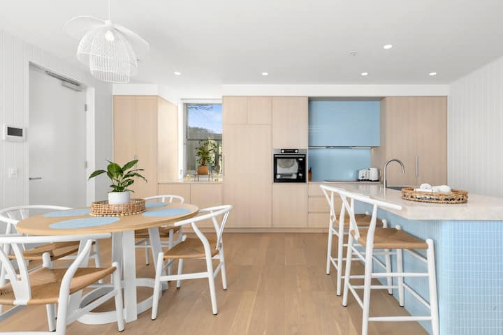 Terrace Luxe- 2 King Beds/2 Bath, Parking, A/c - Ocean Grove