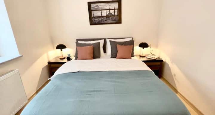 .Renovated Lovely 2 Bedroom Apartment In Beyoglu - Istanbul