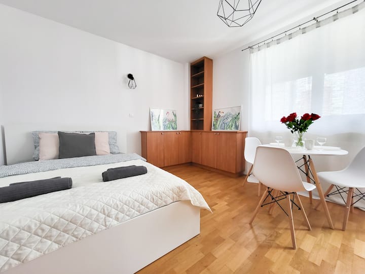'Sienna' Fryderyk Apartment - Warsaw