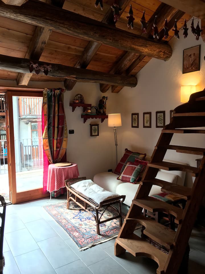 Incantevole Alloggio In Vecchia Grangia, Pragelato - Pragelato