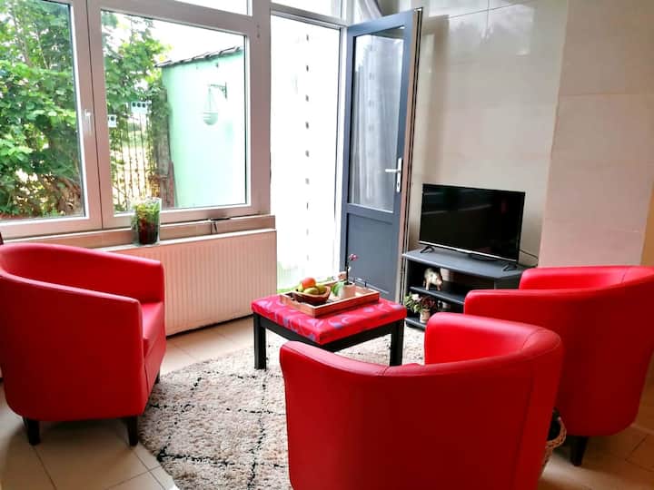 Lovely 1-bedroom Flat With Cosy Garden-c - Meise